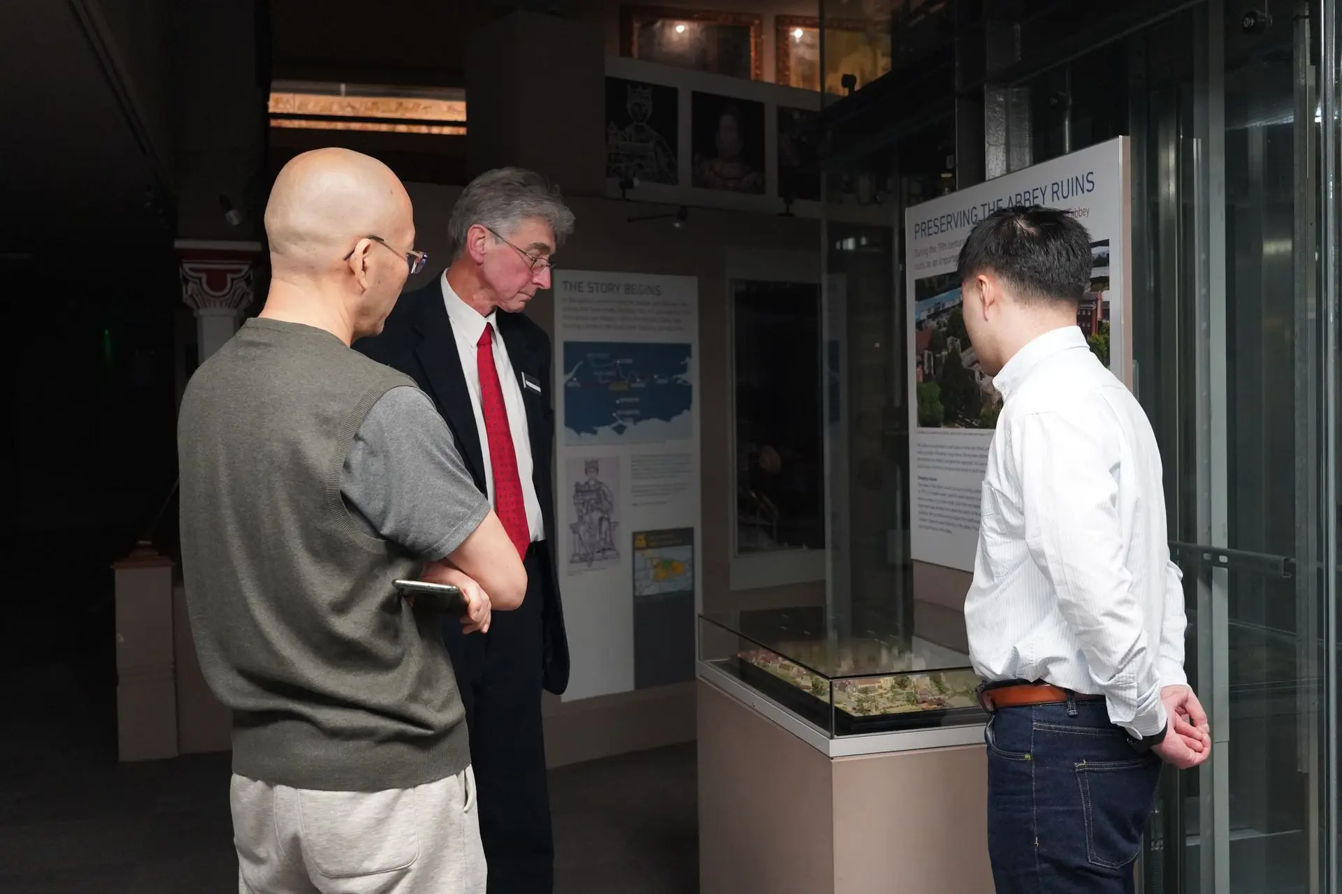 The Rebirth of Space: The Recentre and the Future of Cultural Transfor